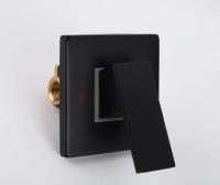 China Wall Mounted Shower Control Angle Valves for Modern Bathroom Rainfall Shower in Black for sale