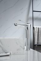 China Brass Vanity Sink Faucet with Single Handle and Ceramic Valve Core in Chrome Polished for sale