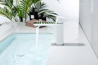China Waterfall Bathroom Basin Faucet White Single Handle Hot and Cold Basin Mixer for sale