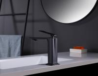China Modern Style Single Hole Black Copper Hot and Cold Water Mixer Faucet for Sink Faucet for sale