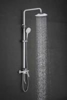 China Silver Color Square Shower Head Thermostatic Bathtub Shower Set with Hot and Cold Water for sale