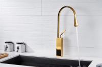 China Hot Cold Water Function Lizhen Hwa.Con Style Golden Design Basin Faucet for Bathroom for sale