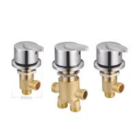 China Round Multi-function Whirlpool Bathtub Water Tap Mixer with Triple Handle Shower Head for sale
