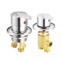 China Round Multi-function Whirlpool Bathtub Water Tap Mixer with Triple Handle Shower Head for sale