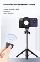China Universal Phone Camera Grip Wifi Cell Phone Camera Handle With LED Light And Screw Hole for sale
