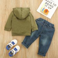 China 130CM Boys 6 Years Outfit Sets Black Hooded Jacket Dark Blue Ripped Jeans for sale