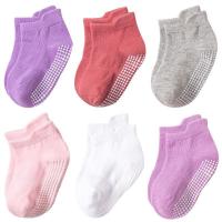 China Spandex 3 Year Child Non Skid Infant Socks White Newborn Socks for sale