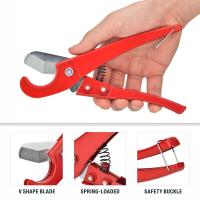 China Lightweight Practical PEX Cutting Tool , Multifunctional PEX Tubing Cutter for sale