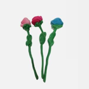 China 28cm Tie Dye Plush Rose Flower Toy with Bendable Metal Stem - EU/USA/CA Certified Soft Stuffed Flower for sale