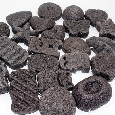 China GMPC Exfoliating Charcoal Konjac Sponge Delicate Skin Bacteriostat Konnyaku Sponge for sale