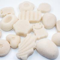China ODM Different Shaped Charcoal Baby Bath Sponge For Sensitive Skin for sale