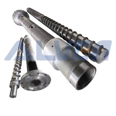 China HRC55-62 Extruder Screw Barrel with 0.5-0.8mm Nitride Depth for sale