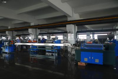 China Easy Operate Plastic  Drinking Straw Making Machine Blue Machine Color for sale