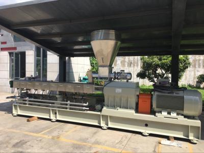 China PET Twin Screw Plastic Granules Extruder Machine 100-500kg/Hr Capacity for sale