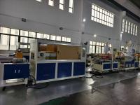 China Lightweight Luggage Core Sheet Machine for sale