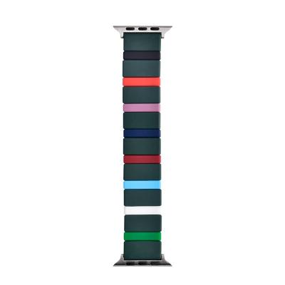 China 18mm Silicone Strap Smart Watch Band Optional Color Luxury For Sports for sale