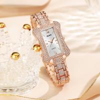 China Women Square Alloy 3ATM Fashion Quartz Watches With Diamond for sale