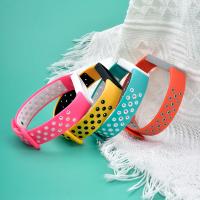 China 38mm 40mm 42mm 44mm Silicone Watch Band Strap For Apple Watch SE 6 5 4 3 2 1 for sale