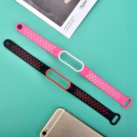 China 38mm 40mm 42mm 44mm Silicone Watch Band Strap For Apple Watch SE 6 5 4 3 2 1 for sale
