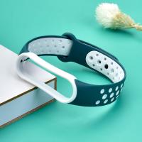China 38mm 40mm 42mm 44mm Silicone Watch Band Strap For Apple Watch SE 6 5 4 3 2 1 for sale