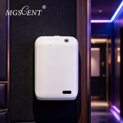 China Modern 300m³ Coverage Waterless Intelligent Aroma Diffuser DC5V Aromatherapy Device for sale