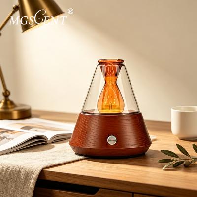 China Low Noise Eco Friendly Aroma Diffuser 15ml Capacity Home Aroma Machine for Aromatherapy for sale