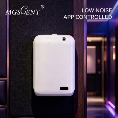 China Modern 300m³ Coverage Waterless Intelligent Aroma Diffuser DC5V Aromatherapy Device for sale