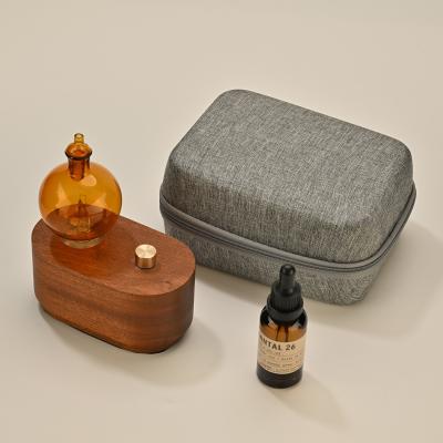 China Mini Home Fragrance Diffuser with 15ml Capacity and Cold-air Diffusion Technology for 8000 Hours Service Life for sale
