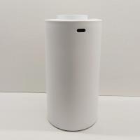 China Compact Car Aroma Diffuser with Two-Fluid Atomization and 10 mL/20 mL Essential Oil Bottle Capacity in Minimalist Design for sale