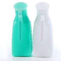 China Male Portable Urinal Pee Bottles Home Urinal Potty for Men Urinal with Lid 1000mL for sale