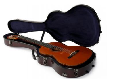 China Air Carbon Acoustic Guitar Hard Case 4/4 Size 2.5 kg Rigid Handle for sale