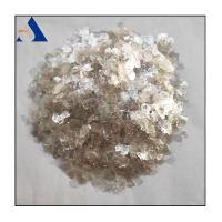 China Countertops Bigger Mica Flakes 5-10mm 4-8mm Coarse Mica Flakes 3-6mm Snow Mica Flakes for sale