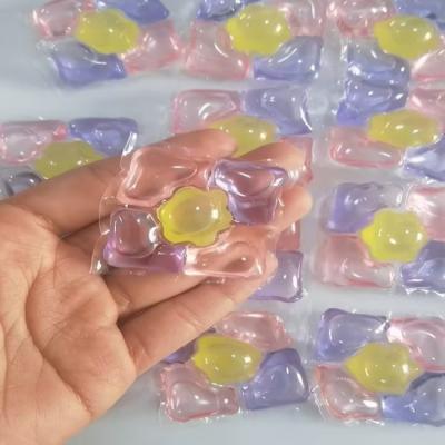 China Yellow Purple Pink 5 In 1 Laundry Pods High Efficiency Detergent Pods for sale