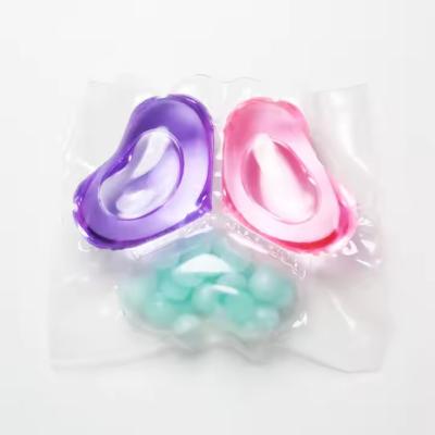 China 3 In 1 Pods Laundry Detergent Capsules Washing Pods For Sensitive Skin for sale