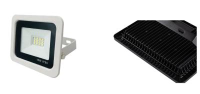 China SMD Ultra Bright Outdoor LED Floodlight 150W AC240V 6500K IP66 for sale