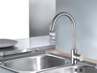 China Durable Single Handle Kitchen Faucet Brushed Plated Finishing Simple Style for sale