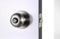 China Front Door Cylinder Door Knobs Reversible For Right / Left Door Handing for sale