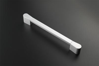 China Silver Oil Spraying Aluminum Pull Handles For Drawer Slide Hardware for sale