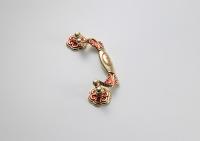 China Golden + Red Paint Furniture Pulls Drawer Handle Pulls Lacquer Flower Shape for sale