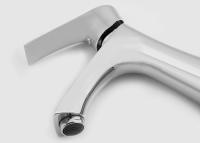 China Drip Free Single Sink Faucets Hot / Cold Water Saving For Home for sale