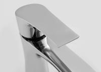 China Drip Free Single Sink Faucets Hot / Cold Water Saving For Home for sale