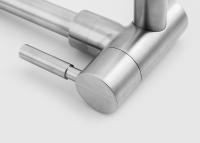 China High Cu Low Pb Single Hole Sink Faucet Safety Single Handle Bathroom Faucet for sale