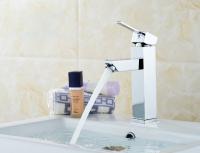 China Zinc Alloy Handle Single Hole Brass Bath Sink Faucets / Wash Basin Mixer Taps for sale