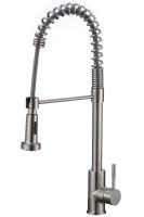 China Hot Cold Water Mixer Pull out Sink Faucets Chrome Surface Treatment for sale