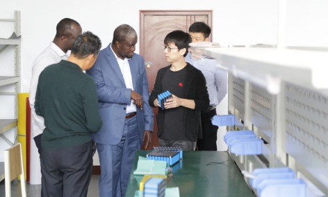 Bulk purchase of solar street lamps form regular manufacturers