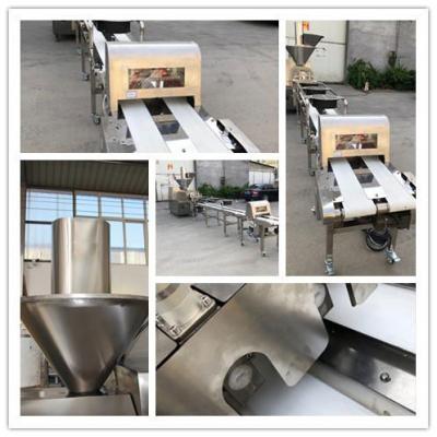 China Cold Extrusion 126mm Screw Pet Treat Machine For Dog Treats for sale