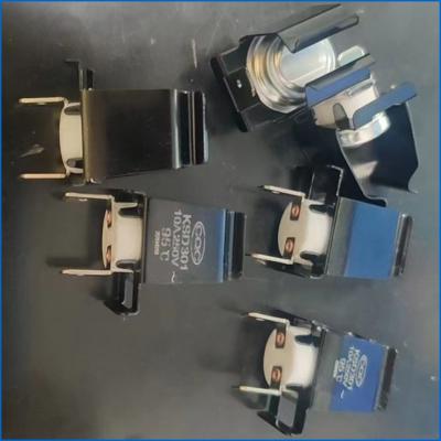 China KSD301 Ceramic Bimetal Thermostat 10A 250V 92°C with 6.3mm Vertical Mount for G18 Pipe Clamp Applications for sale