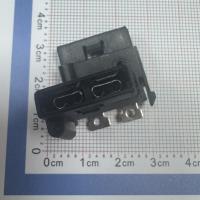 China Regular Standard Medium Size Panel Mount Blade Fuses Holder Blade Fuse Clip A-703F for ATU Automotive Fuse ATO ATC for sale