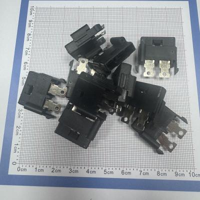 China Regular Standard Medium Size Panel Mount Blade Fuses Holder Blade Fuse Clip A-703F for ATU Automotive Fuse ATO ATC for sale