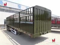 China Tri Axles Truck Semi Trailers 60t Horse Livestock Trailers for sale
